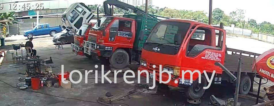 LORRY REPAIR AND SERVICE / PEMBAIKAN LORI DAN PENYELENGGARAAN - LORI ...