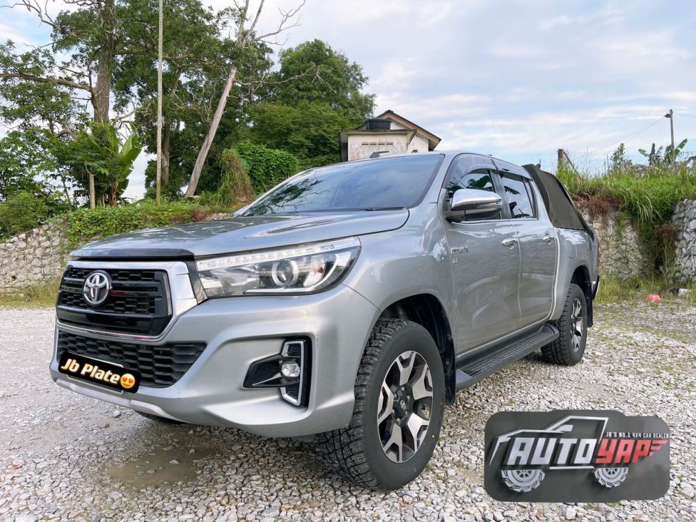 Johor,Senai,Saleng,Mukim Senai Kulai Saleng Main Road 2018 TOYOTA HILUX ...